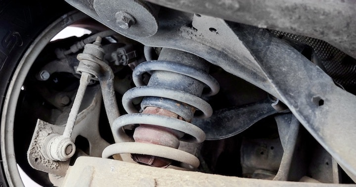 Car Suspension Problems? Top Signs & Solutions | Kwik Kar