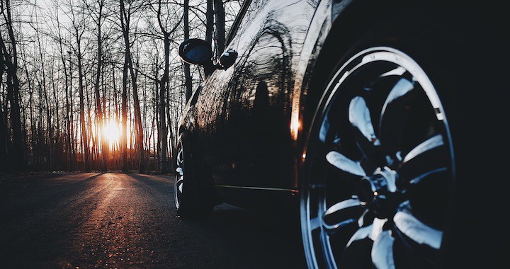 Wheel Alignment: 5 Signs Your Car Needs It | Kwik Kar Advice